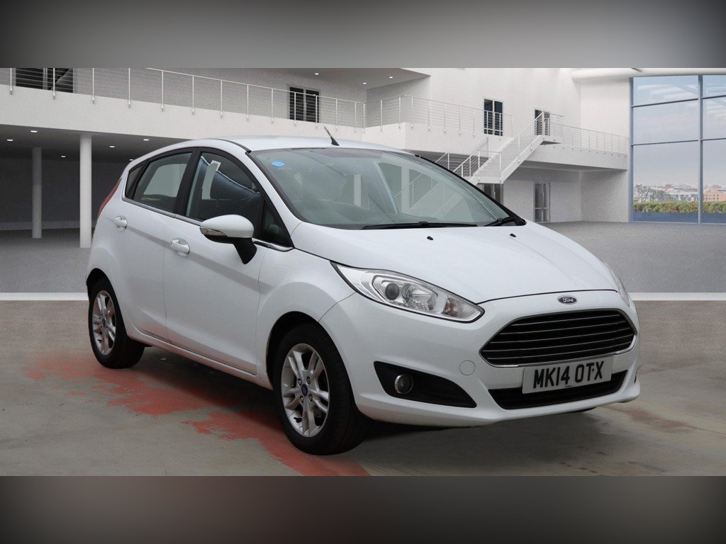 Used 2014 Ford Fiesta 1.25 Zetec Hatchback 5dr Petrol Manual Euro 5 (82 ...